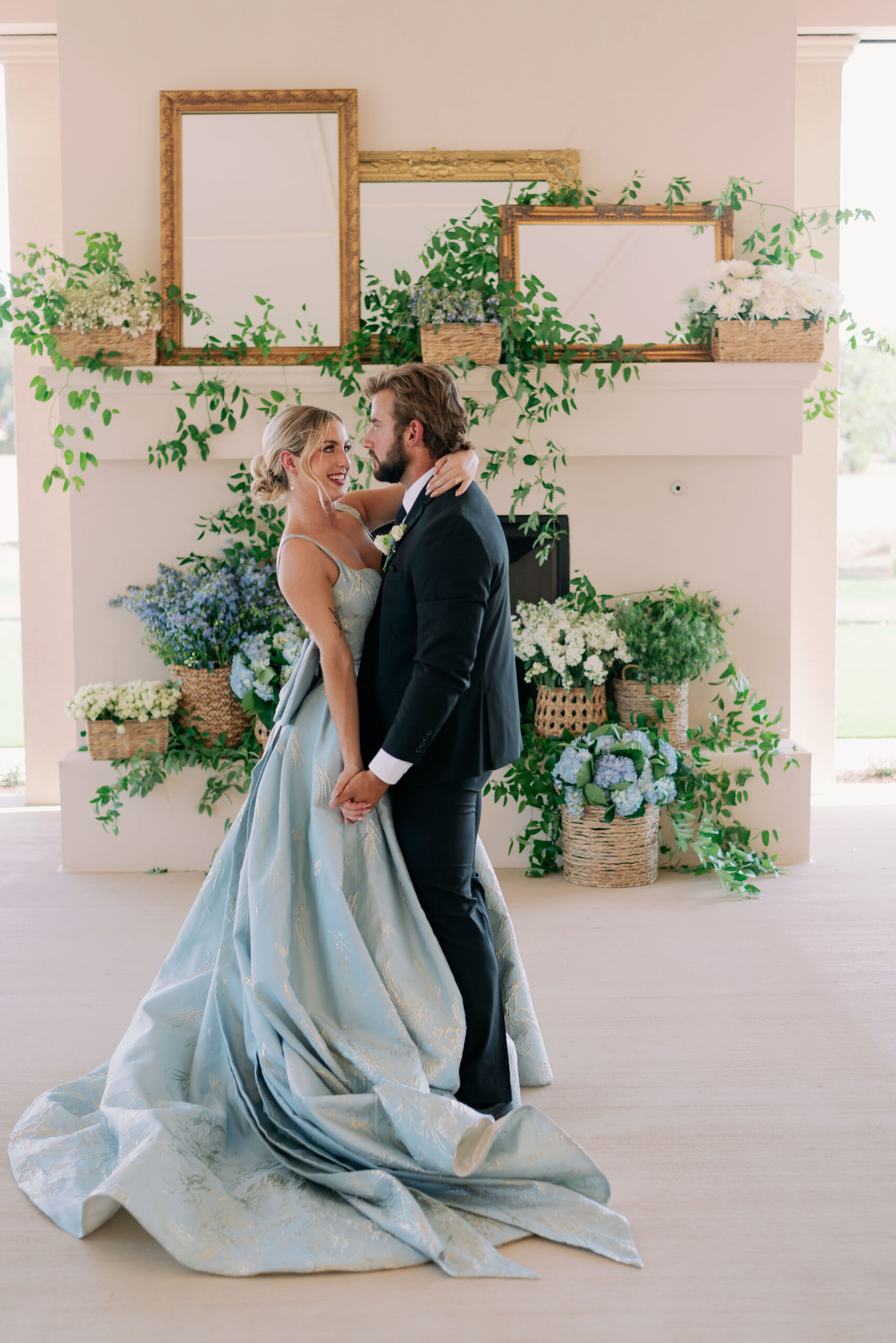 French Blue-Inspired Wedding Venue Near Dallas